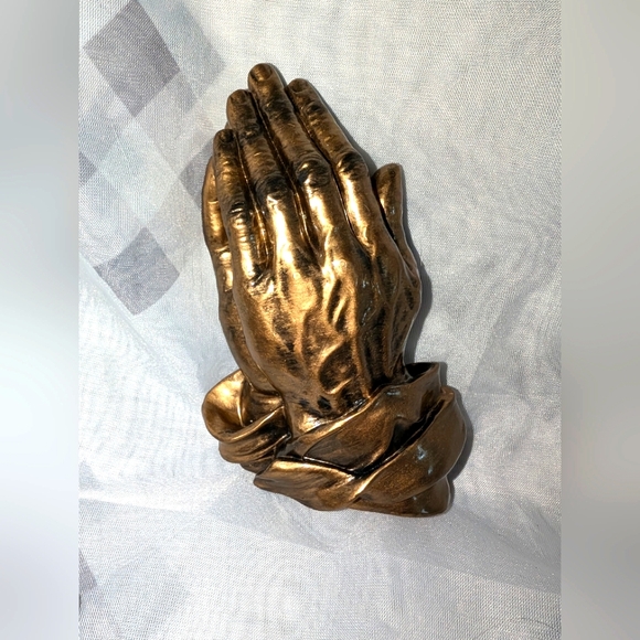 Other | 4 Brand New Lifesymbols Casket Corners Praying Hands Batesville ...